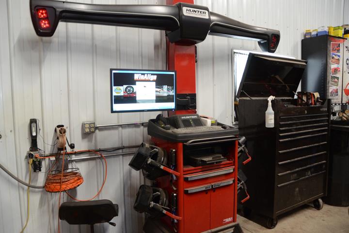 Maxwell Auto - Iowa City, IA